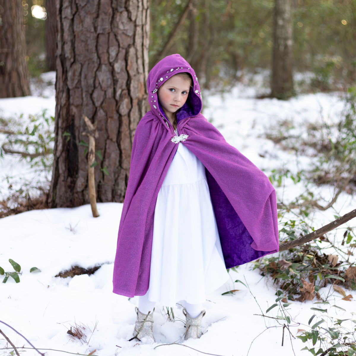 Deluxe Jeweled Cloak with Glitter Fabric and Large Hood – Everfan